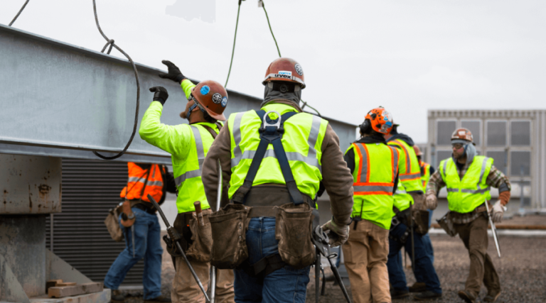 Rigging, Contracting, and Crane Projects - Fenton Rigging