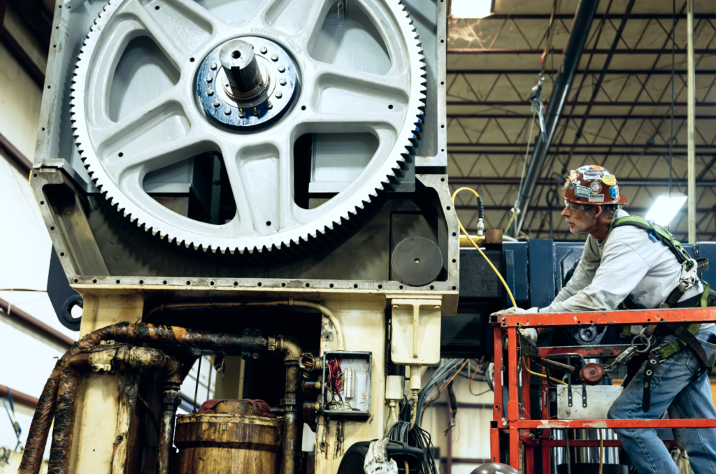 Equipment Moving and Alignment - Fenton Rigging